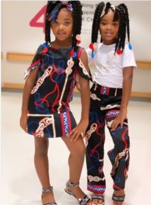 Jednojavečná dvojčata Morgan a Megan Boyd překvapily celý svět svou ...