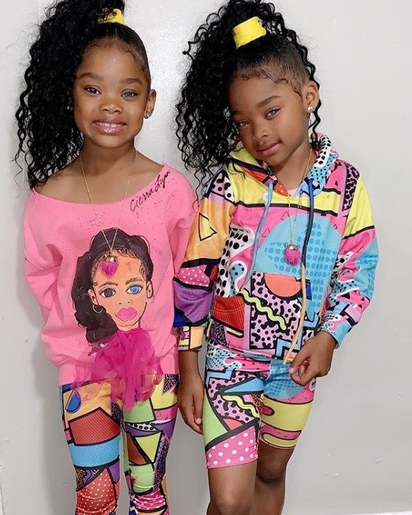 Jednojavečná dvojčata Morgan a Megan Boyd překvapily celý svět svou ...