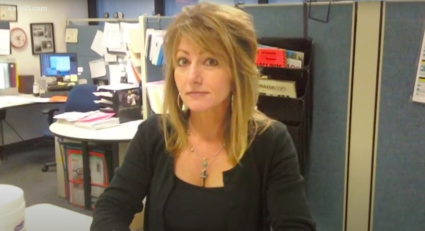 "Tati, jsem s tebou": Dcera šla pracovat jako uklízečka do domova ...