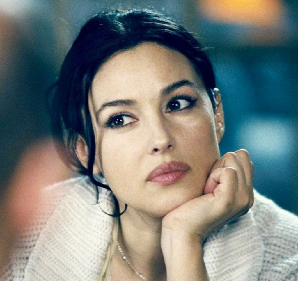 Deva Kassel ve věku 16 let zastíňuje svou matku Moniku Bellucci: jak ...