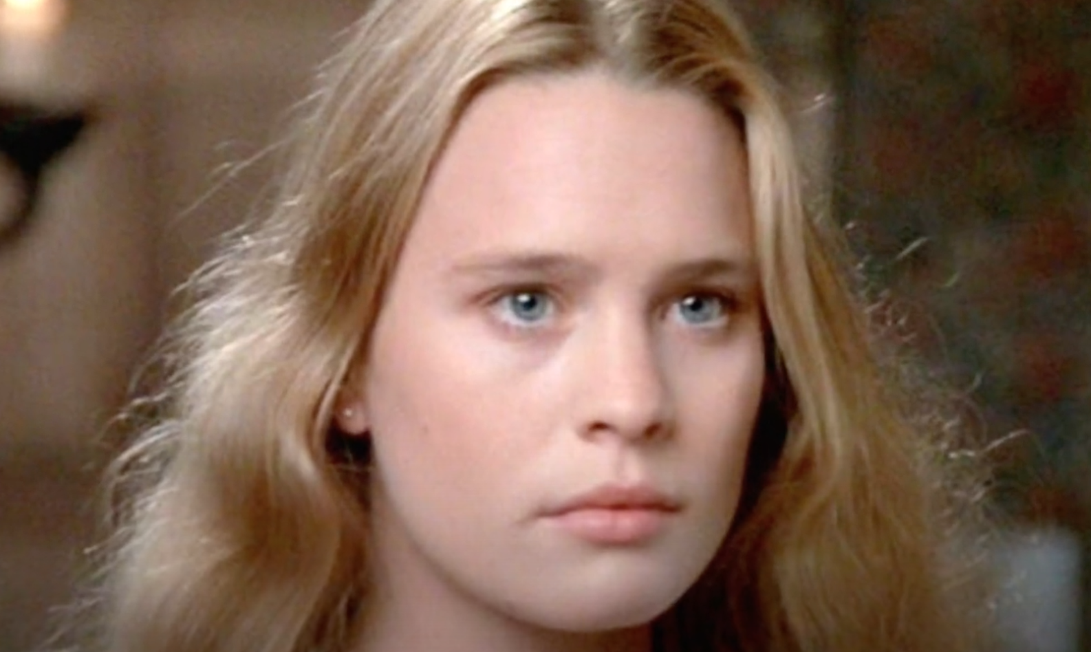 Kelly Capwell ze „Santa Barbary“: I přes módní tendence vzdala se ...