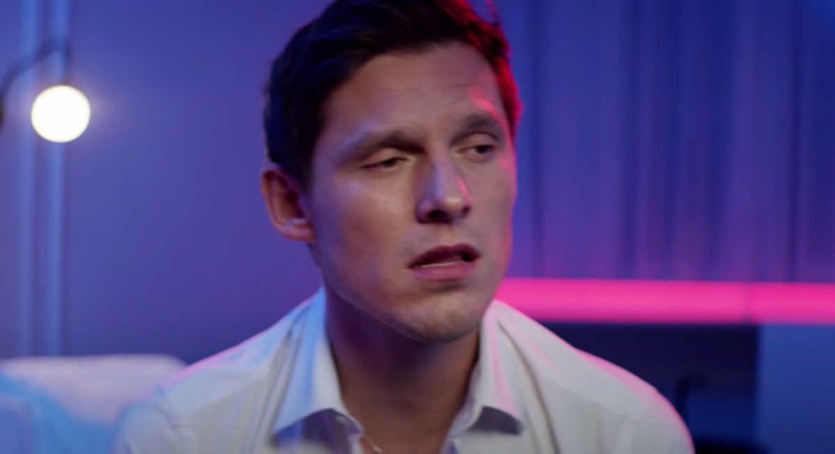 Jak známý zpěvák Pavel Calta pomohl rodině z ukrajinského Chersonu ...