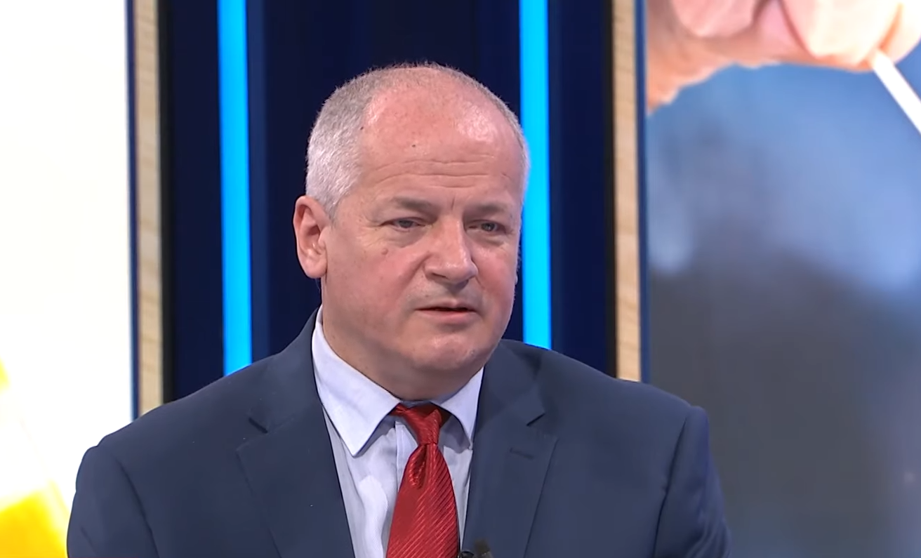 „Vlna se může vyskytnout už v srpnu nebo září“: Roman Prymula promluvil o epidemiologické ...