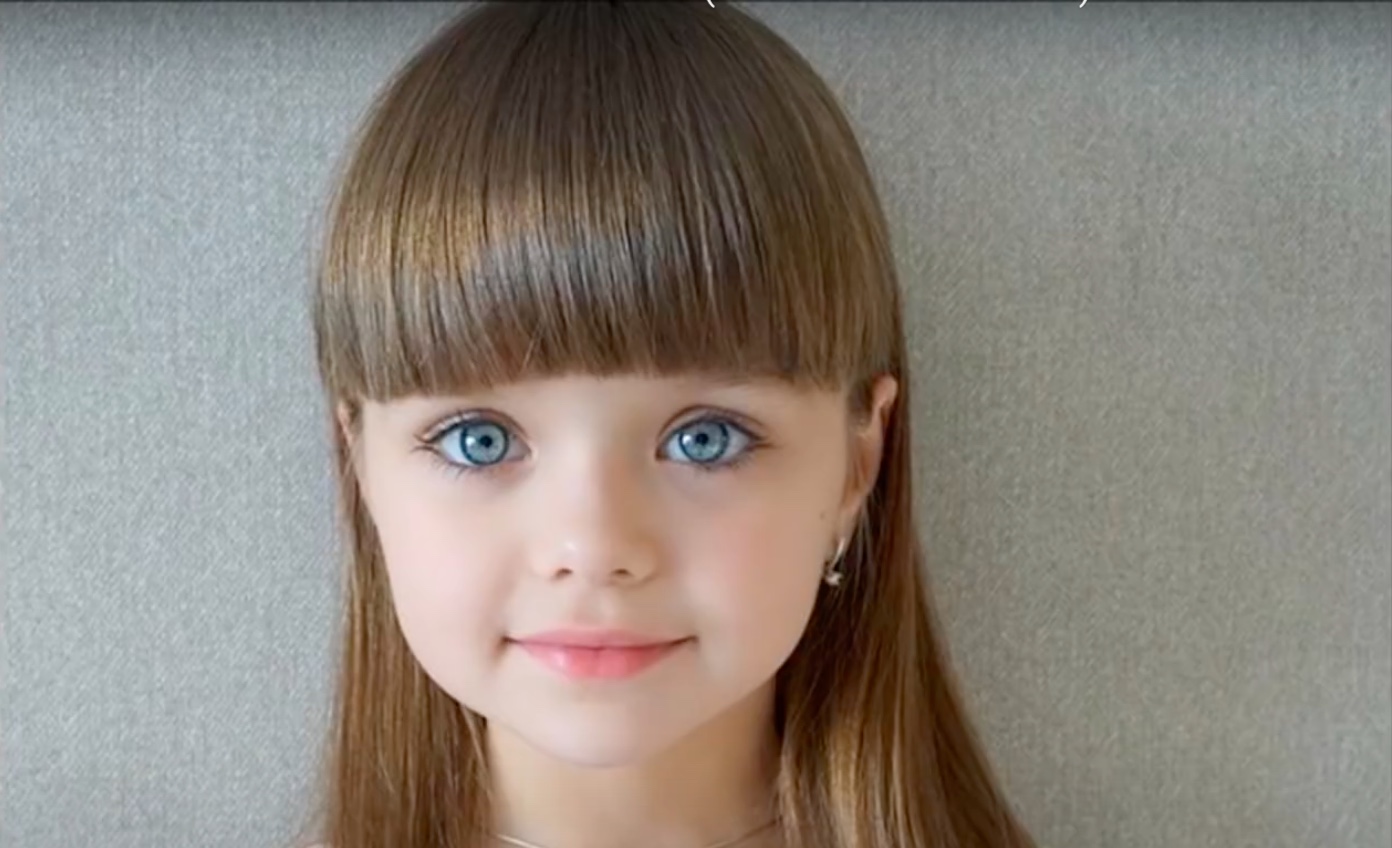 6letá holka se stala nejkrásnější holkou po celém světě: jaká je teď ...