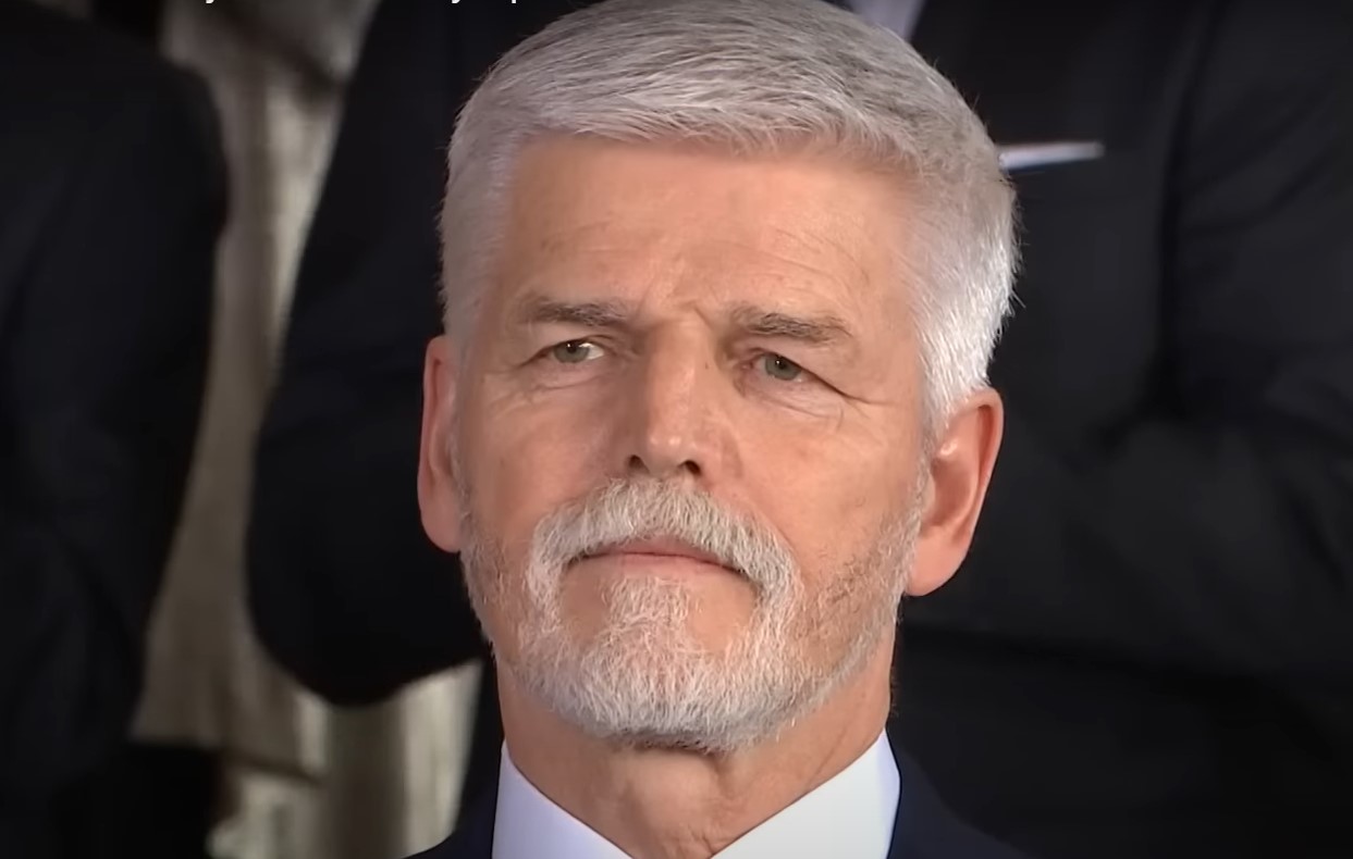 Petr Pavel se pochlubil fotkou své kočky Micky: Co prezident popřál ...