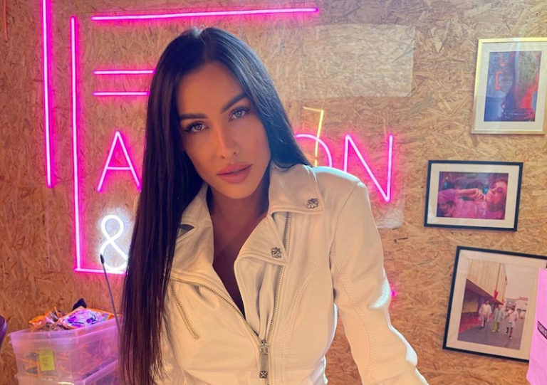 Nikol Dotková měla velmi nepříjemný zážitek: 10 hodin bez narkozy jí operoval chirurg bez ...