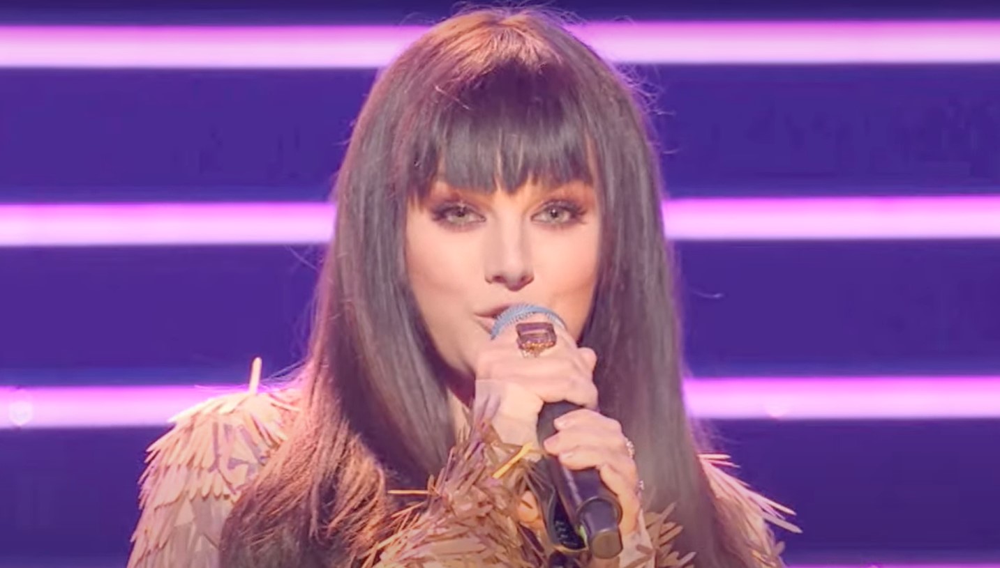 Nový rok je nová já: Ewa Farna vstoupila do roku 2024 s překvapením pro ...