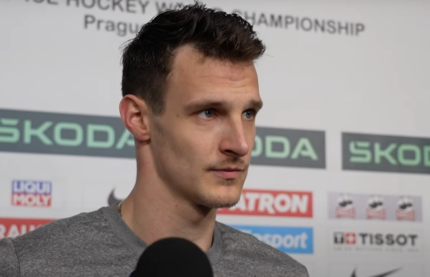 Hokejista Dominik Kubalík se stal tatínkem a ukázal miminko: „Stíháte ...