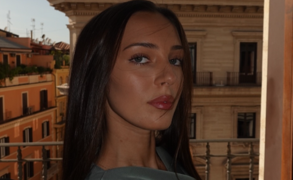 Charlotte Gott pod palbou kritiky: Lidé ji nemilosrdně srovnávají s ...